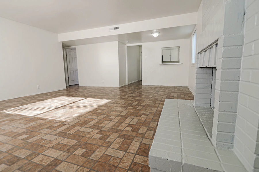 Apartments in Dallas, TX | Westwood Apartments | (214) 351-4585